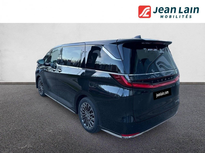 LEXUS LM 350h 4WD 7 places Executive faible km de 2023 avec 7500 kms en ...