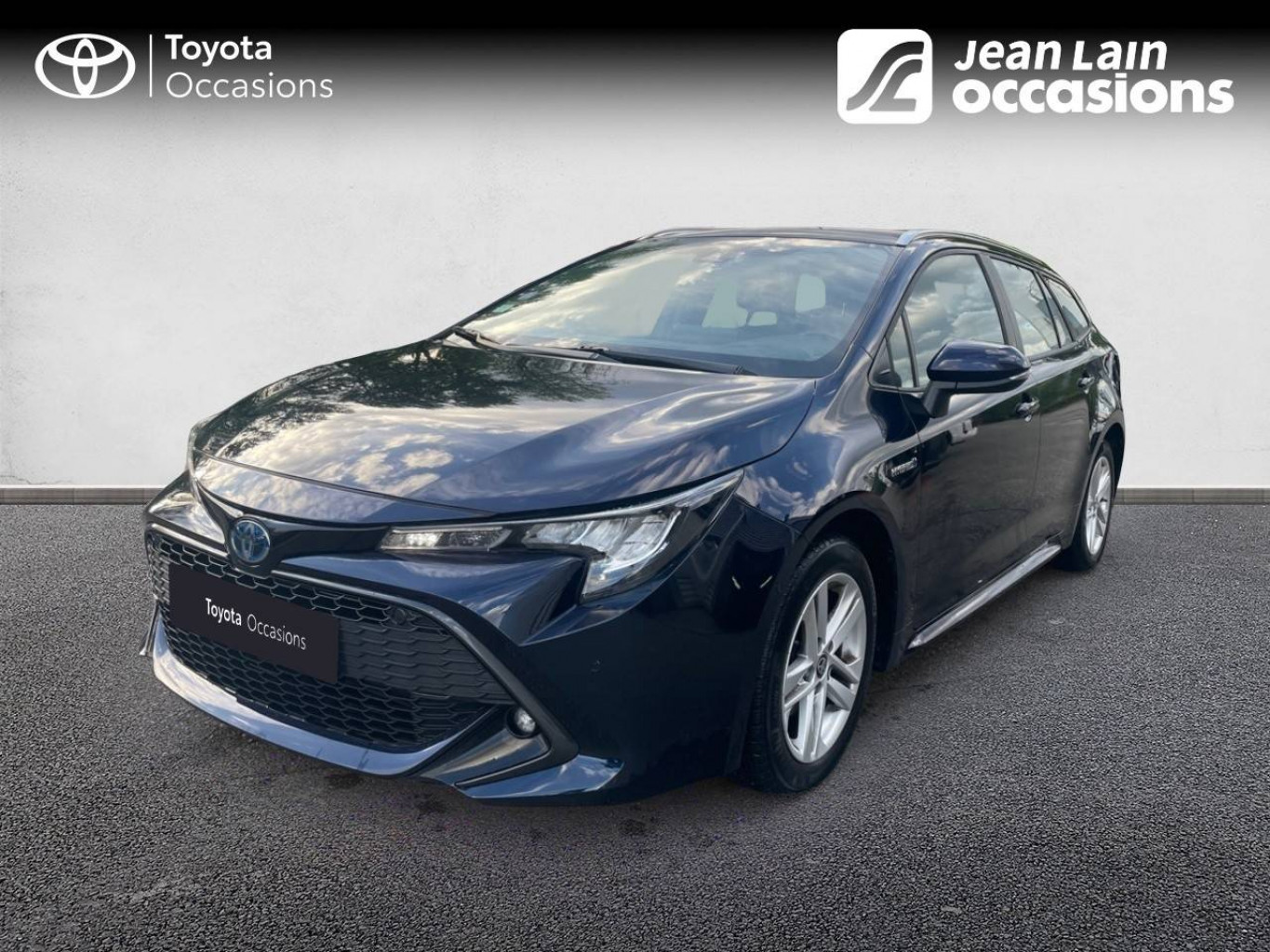 TOYOTA Corolla Touring Sports Hybride 122h Dynamic Business d’occasion ...