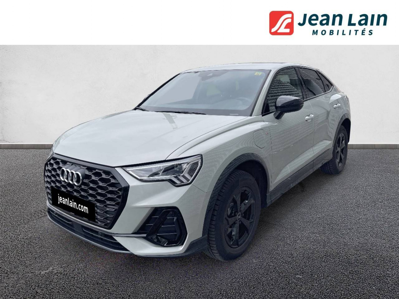 AUDI Q3 Sportback 45 TFSIe 245 ch S tronic 6 S line faible km de 2023 ...